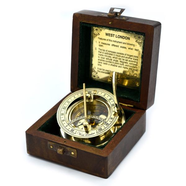 商品名: SARA NAUTICAL アンティーク真鍮日時計コンパス 日時計ボックス入りギフトサンクロック 船のレプリカ時計 船の装飾 SARA NAUTICAL Antique Brass Sundial Compass, Sundial...