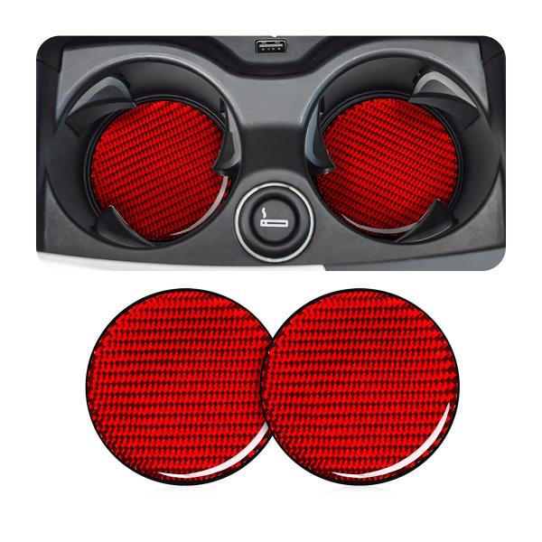 商品名: AUCELI 車用カップホルダー2個 2.75インチ カーボンファイバーコースター カップマットに埋め込まれたノンスリップボトルパッド 耐久性のあるインサートドリンクコースター ユニバーサル車両インテリアアクセサリー (レッド/ス...