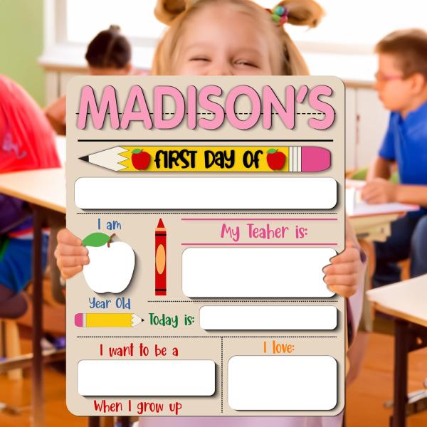 商品名:  Custom Name Kid First Day of School Sign, Custom Back to School Sign, Wooden School Sign, First Day Of School Boar...