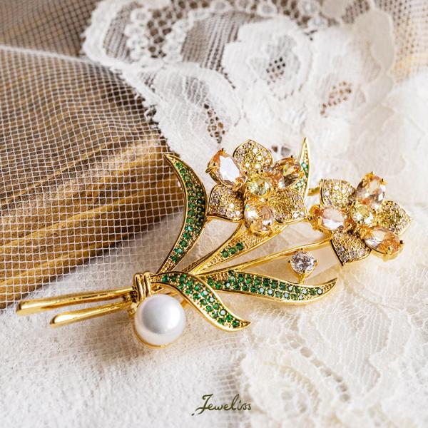 Jeweliss ブローチ ナルシー Narci 水仙 スイセン フラワー パール コサージュ レディース アクセサリー セレモニー ジュエリス 母の日□ 本州送料無料 即納