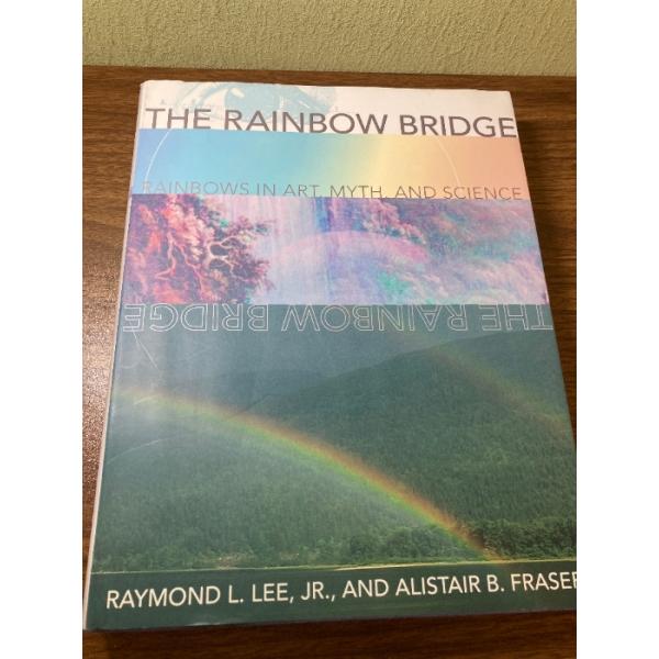 表紙全体的に経年の使用、保管によります多少のヤケ、汚れ、くすみ、折り痕、スレ、小傷などがございます。天地小口に多少の薄汚れ、くすみがございます。内側ページの状態は概ね良好です。経年のダメージはございますが通読に問題ございません程度です。画像...
