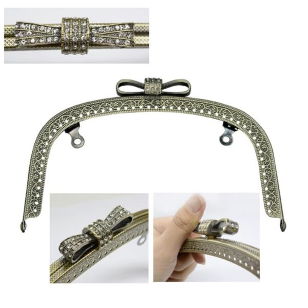 サイズ・高さ：約10.5cm・横幅：約18.5cm・厚み：約1.2cm-----------------------入数 1本（型紙付）-----------------------素材 鉄-----------------------注意...