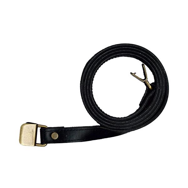 1.5cm幅、全長110cmのショルダータイプのくわえ金具付持ち手です！・入数:1本・全長:約110cm・幅:約1.5cm・素材：合成皮革※メール便(ネコポス)OK!※店舗内の商品は全て他店舗と同一在庫のため、在庫切れの場合がございます。