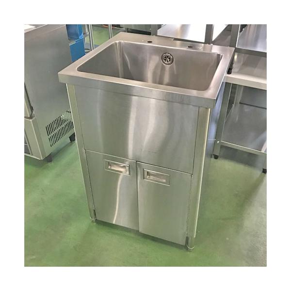 商品名：変形一槽シンク 扉付き 寸法：W600×D565×H890 メーカー：不明 型式：不明 年式：不明 重量：- 付属品：- 説明書：- 保証期間：なし ランク：B 特記事項：-  販売店：テンポス幕張店（千葉県習志野市）からの配送です。