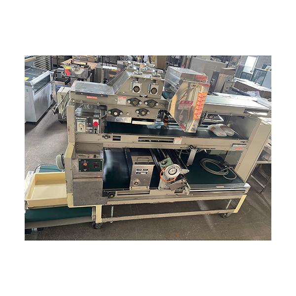 商品名：製麺機 寸法：W2230×D1050×H1545 メーカー：さぬき麺機 型式：こんぴらN01 年式：2008年製 電源：三相200V 50/60Hz共用 コンセントプラグ：あり ガス種： 付属品：写真の通り 説明書：あり 保証期間：...