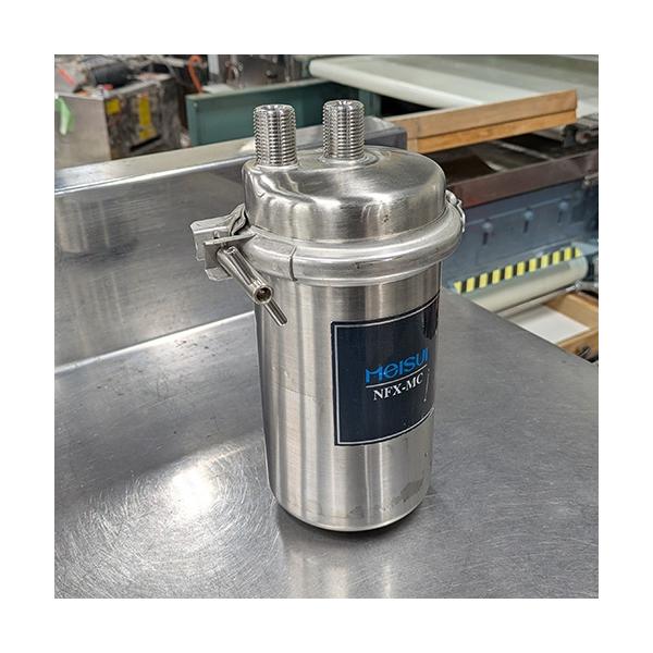 商品名：浄水器 本体のみ 寸法：W104×D104×H245 メーカー：メイスイ 型式：NFX-MC 付属品：写真の通り 説明書：写真の通り 保証期間：納品日より3ヶ月(離島や一部地域では保証対象外とさせて頂きます。) ランク：B 特記事項...