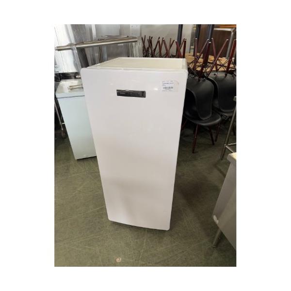 商品名：ノンフロン電気冷凍庫 寸法：W502×D598×H1175 メーカー：Haier 型式：JF-NUF138C 年式：2022年製 電源：単相100V 50/60Hz共用 コンセントプラグ：あり 消費電力：76/88W 内容積：138...