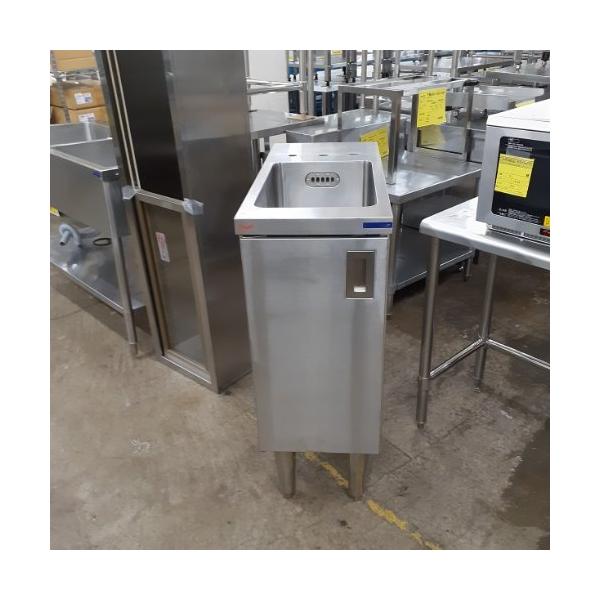 商品名：一槽シンク 扉付き 寸法：W350×D750×H950 付属品：写真の通り 説明書：写真の通り 保証期間：なし ランク：B 特記事項：-  販売店：テンポス新宿店（東京都新宿区）からの配送です。