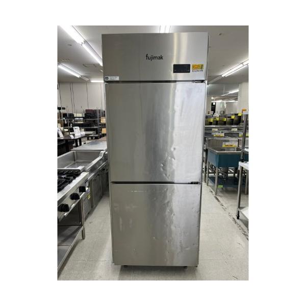 商品名：縦型冷蔵庫 寸法：W760×D655×H1950 メーカー：フジマック 型式：FR7665KiX 年式：2021年製 電源：単相100V  付属品：写真の通り 説明書：写真の通り 保証期間：なし ランク：B 特記事項：-  販売店：...