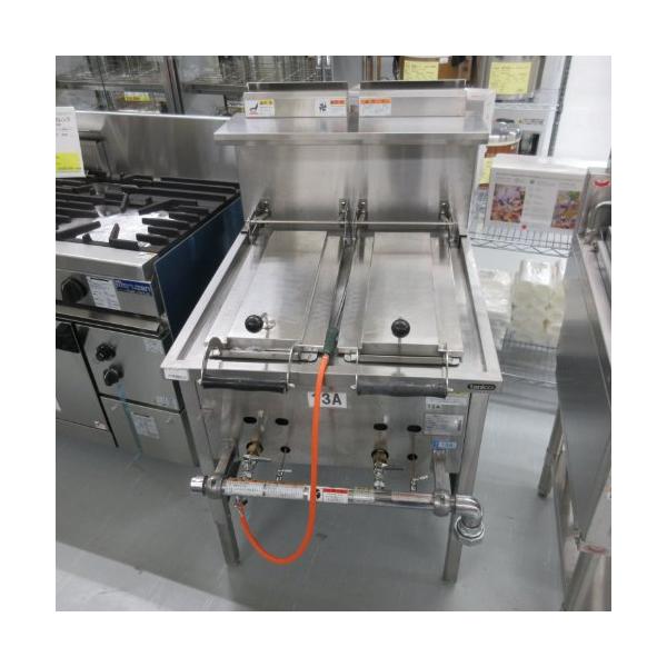 商品名：餃子焼機 寸法：W650×D750×H750 メーカー：タニコー 型式：TGZ-65 年式：2022年製 ガス種：都市ガス【12A・13A】※ガス機器の接続は最寄りの専門業者へご依頼下さい。 ガス消費量：19.8kW ガス接続口：2...
