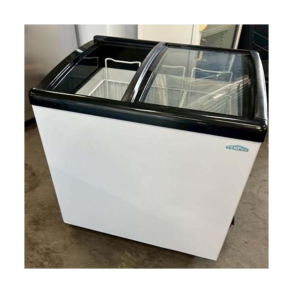 商品名：冷凍ショーケース 寸法：W780×D606×H842 メーカー：テンポスオリジナル 型式：TBSC-117F 年式：2024年製 電源：単相100V 50/60Hz共用 コンセントプラグ：あり 消費電力：200/235W 内容積：1...