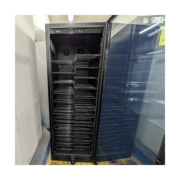 商品名：ワインセラー ファンヴィーノ 寸法：W655×D680×H1830 メーカー：グローバル 型式：6140/6143 年式：2020年製 電源：単相100V 50/60Hz共用 コンセントプラグ：あり 消費電力：175W 内容積：46...