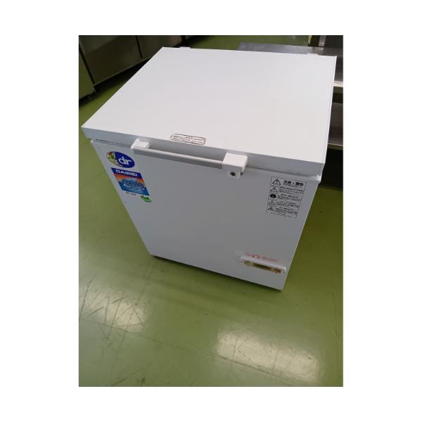 商品名：超低温スーパーフリーザー 寸法：W723×D694×H848 メーカー：ダイレイ 型式：DF-140e 年式：2021年製 電源：単相100V 50/60Hz共用 コンセントプラグ：あり 消費電力：357/425W 内容積：133L...