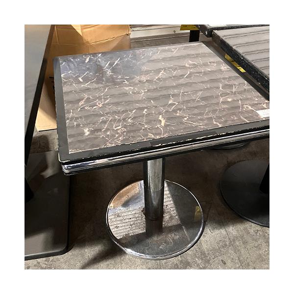 商品名：ローテーブル 木縁 寸法：W500×D500×H570 保証期間：なし ランク：C 特記事項：傷、汚れあり  販売店：テンポス小倉店（福岡県北九州市）からの配送です。