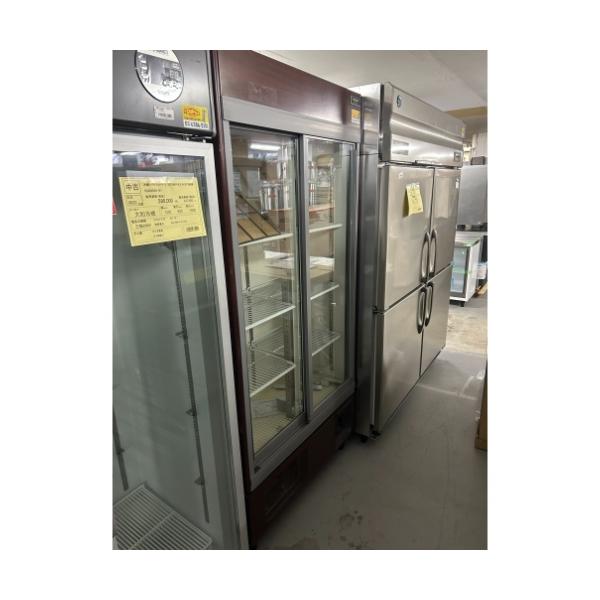 商品名：冷蔵リーチインショーケース 寸法：W900×D450×H1900 メーカー：ホシザキ 型式：RSC-90DT-B 年式：2016年製 電源：単相100V 50/60Hz共用 コンセントプラグ：あり 消費電力：255W 保証期間：納品...