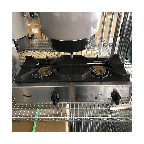 商品名：2口ガステーブルコンロ 寸法：W542×D275×H151 メーカー：リンナイ(Rinnai) 型式：RSB-211A 年式：2022年製 ガス種：都市ガス【12A・13A】※ガス機器の接続は最寄りの専門業者へご依頼下さい。 ガス消...