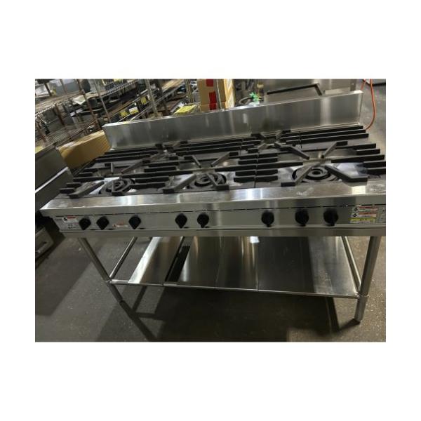 商品名：ガステーブル 内管5口 寸法：W1500×D750×H850 メーカー：フジマック 型式：FGTNS157532 年式：2017年製 ガス種：都市ガス【12A・13A】※ガス機器の接続は最寄りの専門業者へご依頼下さい。 保証期間：納...