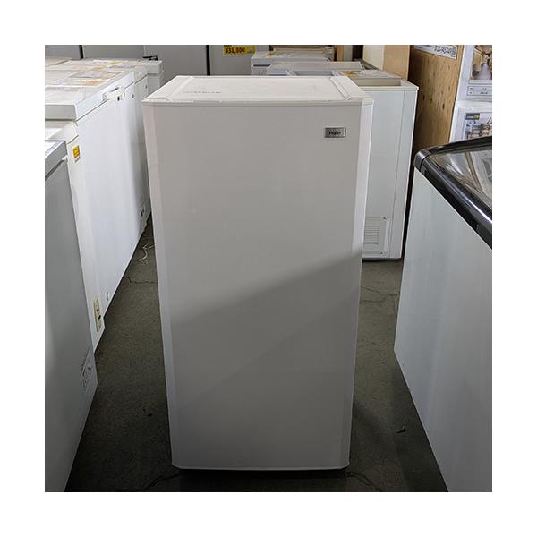 商品名：冷凍ストッカー 寸法：W480×D556×H997 メーカー：ハイアール 型式：JF-NU100G 年式：2017年製 電源：単相100V 50/60Hz共用 コンセントプラグ：あり 消費電力：70/70W 内容積：100L 付属品...