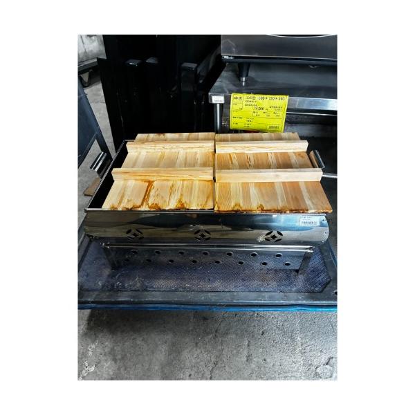 商品名：おでん鍋 8仕切り 寸法：W640×D380×H310 メーカー：江部松商事 ガス種：LPG(プロパンガス)※ガス機器の接続は最寄りの専門業者へご依頼下さい。 保証期間：納品日より3ヶ月(離島や一部地域では保証対象外とさせて頂きます...