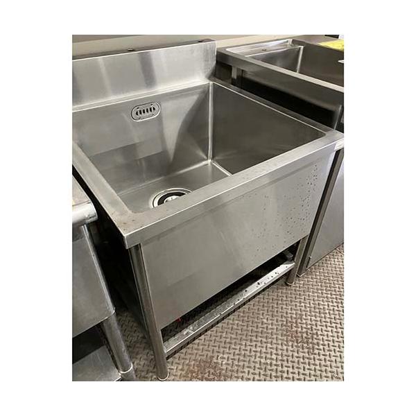 商品名：一槽シンク (冷水チラー用) 寸法：W750×D750×H800 付属品：写真の通り 保証期間：なし ランク：C 特記事項：-  販売店：テンポス小倉店（福岡県北九州市）からの配送です。