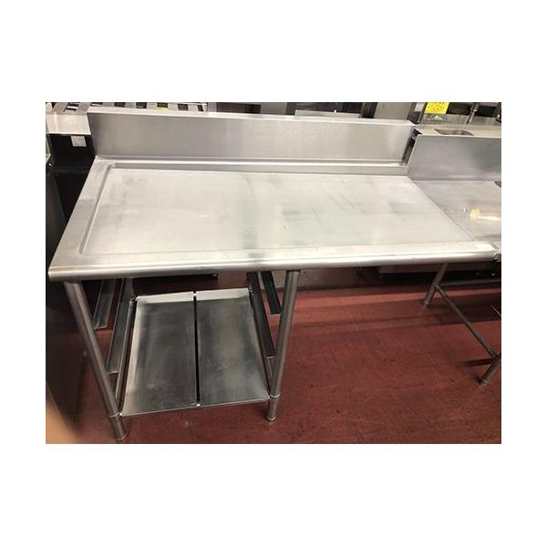 商品名：ソイルドテーブル 寸法：W1200×D700×H850 メーカー：不明 型式：不明 年式：不明 重量：- 付属品：なし 説明書：なし 保証期間：なし ランク：B 特記事項：-  販売店：テンポス豊橋店（愛知県豊橋市）からの配送です。