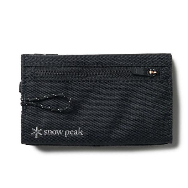 【商品詳細】■ブランド ： Snow Peak スノーピーク■商品名 ： Everyday Use Smart Wallet■品番 ： SB-26SU010■サイズ ： FREE (W70×D15×H120mm)■ポケット数 ： 内装:札入...