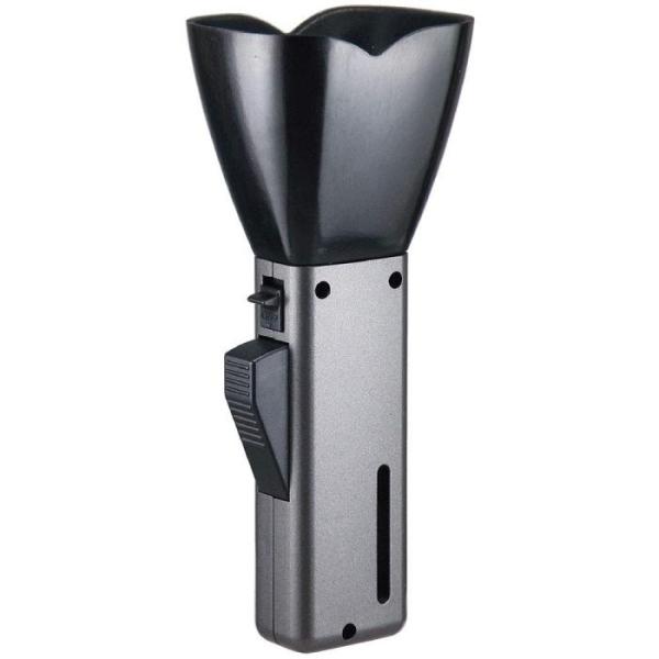 風に強いターボの炎で確実着火！ご年配の方や女性でも軽く押せる着火ボタンの、お線香用ターボライターです。ガス注入式安心の２年保証炎は安定した無調整式を採用サイズ：縦14.3×横6×厚さ5(cm)【定形外郵便でご注文の際のご注意】■到着日時・時...