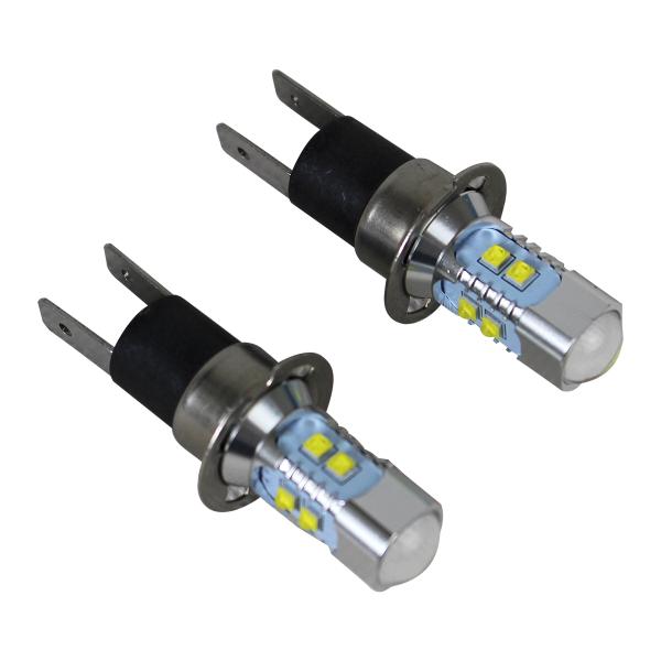 トップ部分にCREE XB-D 5Wを2基サイド部分にCREE XB-D 5Wを8基合計10基搭載 50wCREEチップは懐中電灯や車のヘッドライトなどにも使用されるほど非常に強い光力が特徴です。また先端にプロジェクターレンズを搭載しました...