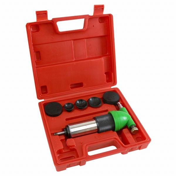 今まで面倒な手作業をエアの力でバルブに上下・回転させ擦り合わせるため、短時間で効率的に作業できます。用途に合ったバルブコンパウンドを使うことにより、きれいに仕上げることができます。使用空気圧 ： 6-8kg/cm2本体寸法 ： 長20cmｘ...