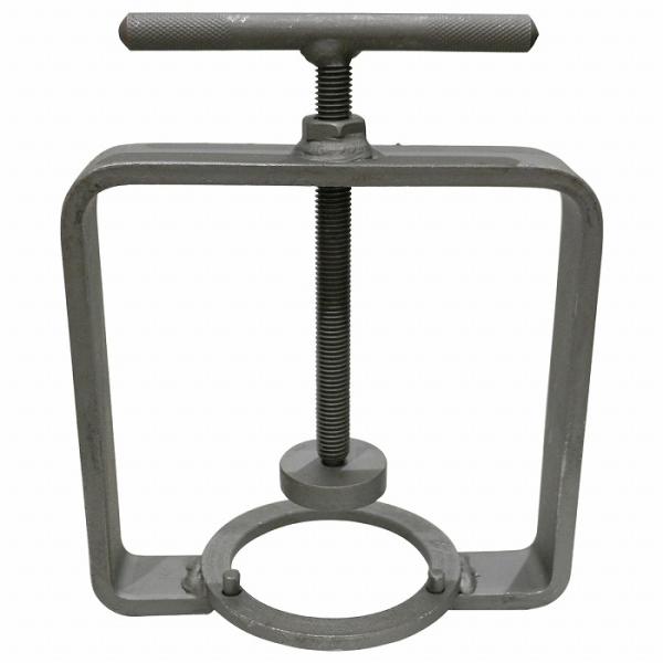 スクーターのクラッチの分解・組立作業に使用するクラッチスプリングコンプレッションツールです。●安全に分解・組み立てすることができる特殊工具なので、作業効率をアップさせます。●ハンドル部分は、滑りにくいローレット加工なので、力が入れやすく取り...