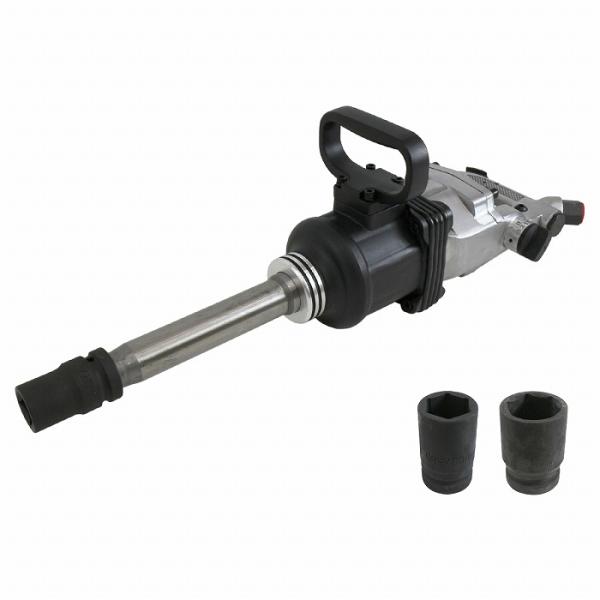 大型車専門の修理工場などで好評♪バス、大型トラックのタイヤ交換に最適なエアインパクトレンチです。ロングアンビル仕様の為、ダブルタイヤの取り外しも可能！ハンドルはD型タイプで本体を保持しやすく、作業時の安定性も抜群！21mm(四角)、33mm...