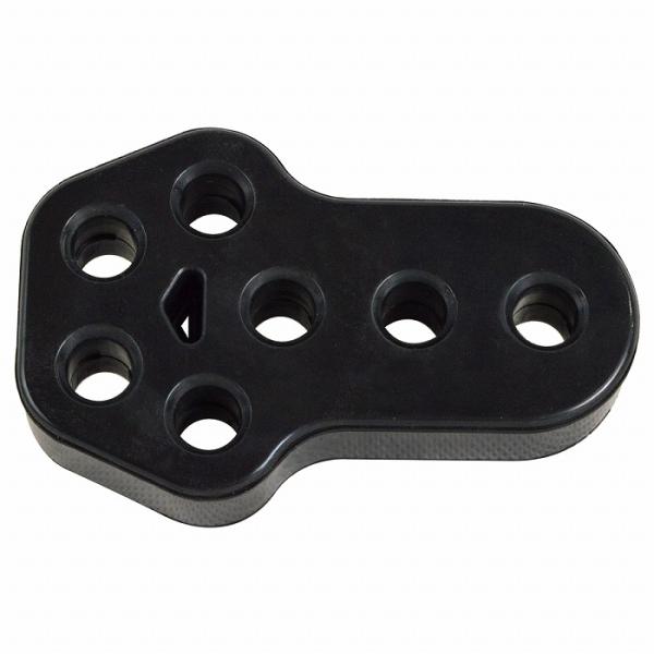 台形の強化マフラーハンガーです。マフラーの交換時に必需品、マフラー下がり、干渉、脱落を防止します。純正に比べ、強度をアップした強化ゴムを使用しております。マフラー位置にこだわる方は必需品のアイテムとなります。◆セット内容：台形 マフラーハン...