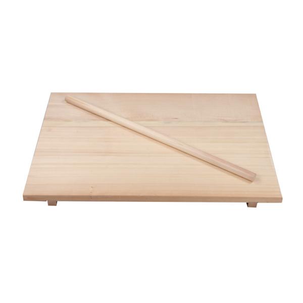 ●巾が広くて使いやすいのし板です。●めん棒付で、そば打ちや麺づくり、パンやケーキの生地作りに最適です。●赤松集成材を使用しており、板のゆがみがないように生産しております。●材質　赤松●サイズ(mm)　のし板：約800ｘ550ｘ73　めん棒：...