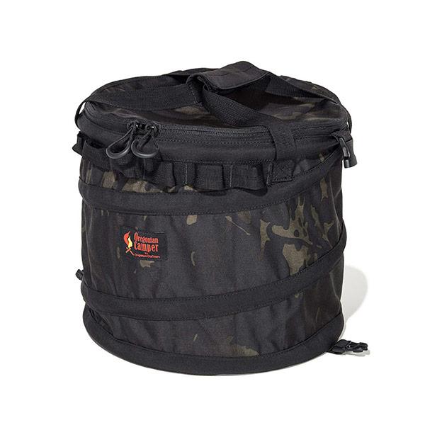 スタンダードタイプよりもワンサイズ小さいモデル、テントイン ポップアップ トラッシュボックスです。テント内での使用をイメージした、折りたたみ式のゴミ箱。内側のスナップボタンで、ゴミ袋を固定することができます。袋を分けて装着すれば分別も可能。...