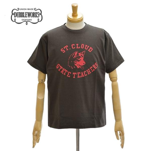 「DUBBLE WORKS　ダブルワークス」定番の33005プリントTシリーズです。クセのないスタンダードスタイルでありながら、脇にシームの無い丸胴仕様はもちろん、ネックから肩にかけてのテープ仕様などしっかりとしたディティールのTシャツです...