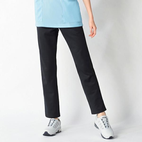 【裏微綿混ストレッチ使用】表はシワになりにくいポリエステルで、裏はナチュラルで肌に優しい風合いに仕上げた素材です。裾スッキリシルエット【ストレッチ】【アンファミエオリジナル】【商品詳細】●素材／ポリエステル60％、綿40％●ウエスト仕様／総...