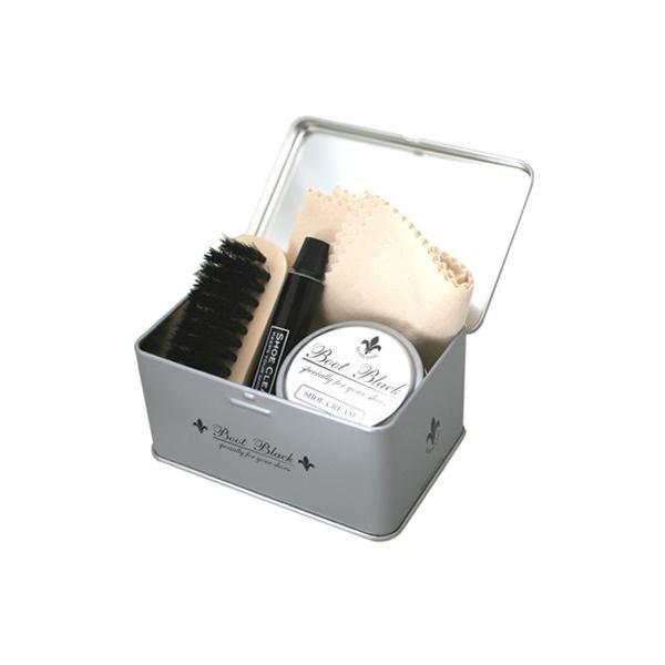 手入れに必要なシュークリームやシュークリーナー、ブラシ、クロスをセットにしました。持ち運びに便利なコンパクトな缶ケース入りなので会社等に常備しておくのもおススメです。<br>●こちらの商品は、北海道・沖縄・離島への配送は、別途送...