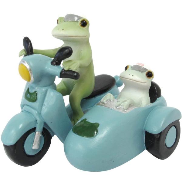 手のひらサイズのキュートなカエルのマスコット。copeau(コポー)はカエル、コポタロウのシリーズです。<br>●こちらの商品は、北海道・沖縄・離島への配送は、別途送料がかかる場合がございますので、予めご了承くださいませ。