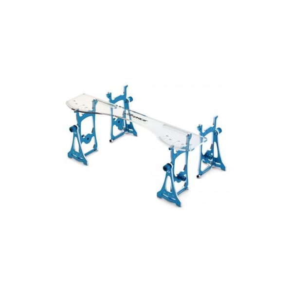 高速化が著しい昨今のオフロードレースに向けたバギー用セットアップシステム。各輪アライメントを管理し揃えることでドライバビリティを大幅に高めます。またセッティングを数値化することで迅速なセットアップを可能にします。セッティングの再現性も高まる...