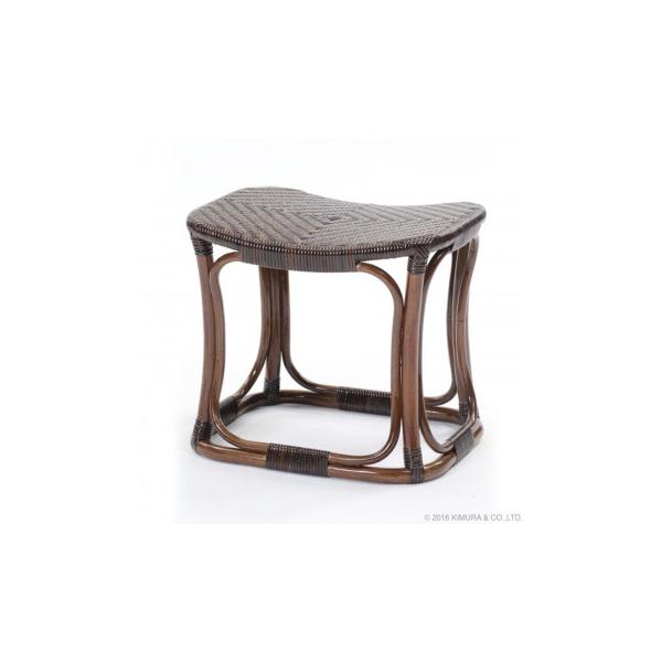熟練職人が手間隙をかけてひとつひとつ丁寧に手編みによってつくられています。 座面部分は網代編み仕上げのため、程よい弾力があり蒸れずに快適な座り心地。 落ち着いた色合いでお部屋になじみ易いデザイン。ラタン製なので、軽くて持ち運びし易い点もポイ...