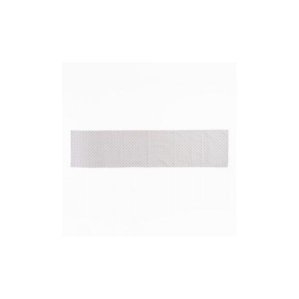 美しい七宝文様の様な花の刺繍が施されたアイテム。縁起の良い柄である七宝文様からインスピレーションを取り入れた花の刺繍は、穏やかな風景に「円満」「調和」の願いを込めています。繊細な刺繍が一つ一つの花を緻密に描き出し、調和を保ちながら全体の美し...