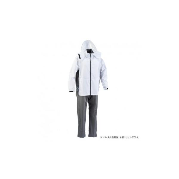 動きやすく蒸れにくいストレッチ素材を生かし、無縫製ですっきりスタイリッシュに。背中にマチあり、大型リュックの上からでも着用可能。ヘルメットにも対応した、可動式フード。<br>●こちらの商品は、北海道・沖縄・離島への配送は、別途送...