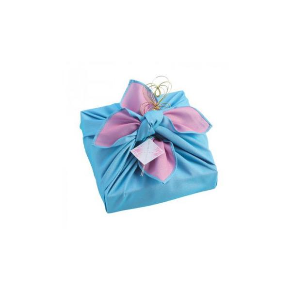 花のように美しい結び目に、かわいらしいハートの水引きの詰め合わせです。<br>●こちらの商品は、北海道・沖縄・離島への配送は、別途送料がかかる場合がございますので、予めご了承くださいませ。