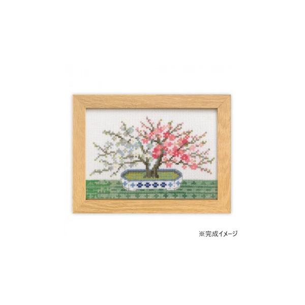 クロス・ステッチキットです。1月から12月までの、季節に合わせた樹木の「盆栽」をテーマとしたシリーズです。壁掛け・スタンド兼用できる専用フレーム付となっております。<br>●こちらの商品は、北海道・沖縄・離島への配送は、別途送料...