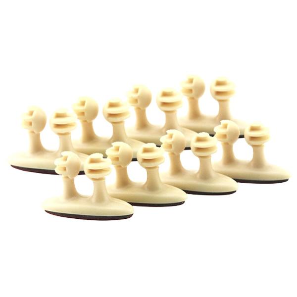 こちらの商品ページのタイプはベージュです。パーフェクトホールド8個セット。車内に散らかったケーブル類を綺麗に固定。スマホ充電ケーブルの固定に超便利。機器の配線に沿っていくつか並べてレール状に。ドラレコなどの機器までの配線も美しく見えます。取...