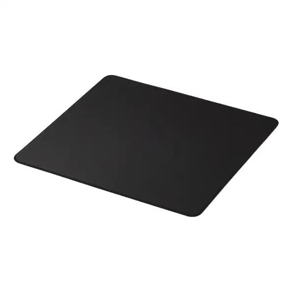 初動からストッピングまですべての瞬間に最良の滑走を。自分のプレイスタイルにピタッとハマるV customゲーミングマウスパッドです。敵を照準の中にいち早く捉える。素早く正確に照準を合わせるフリックエイムで最大限に性能を発揮するコントロールタ...