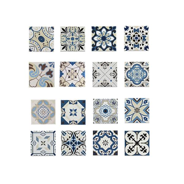 模様がランダムで入っているおしゃれなタイル。"製品の仕様についてサイズ幅:200mm 奥行き:200mm 厚み:10mm 18枚:約0.72平米重量1枚:0.7kg素材陶器セット内容本体発注単位1セット(18枚)より備考 模様はランダムで封...