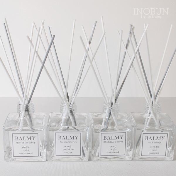 ●【あすつく】をご希望のお客様へ●お届け指定日で【あすつく】をお選び下さい。ただし、12時までの受付となります。Meet at the lobby普段よりおめかしして、ロビーで待ち合わせ。憧れのホテルの香りを表現しています。贅沢な香料をふん...