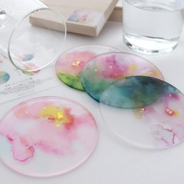 ●【あすつく】をご希望のお客様へ●お届け指定日で【あすつく】をお選び下さい。ただし、12時までの受付となります。まるで夜空の桜のような、花火のような、夢のような、美しいいろどりのコースター。どんなグラスも飲み物もたちまちとっておきの表情に引...