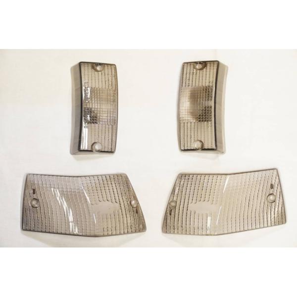 BOSATTA製ウィンカーレンズSET（１台分）スモークタイプ適合：P/PX/LMLカスタムの方向性でご活用下さい。※弊社販売商品の殆どが海外製造/輸入品の為、下記注意事項をお読みいただき、ご納得の上お買い求めください。・新品にも関わらず、...